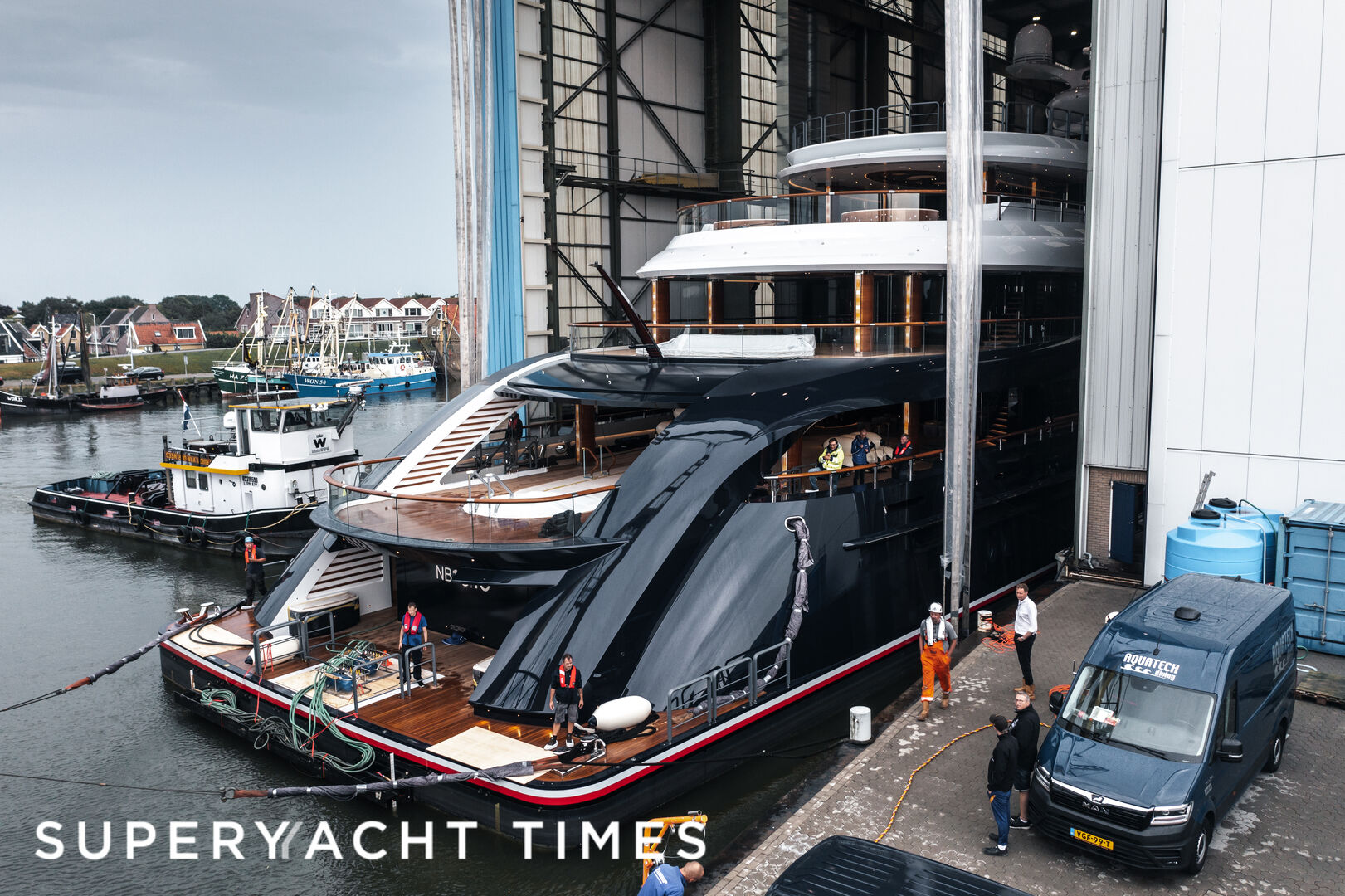 118m Feadship 1010 launched