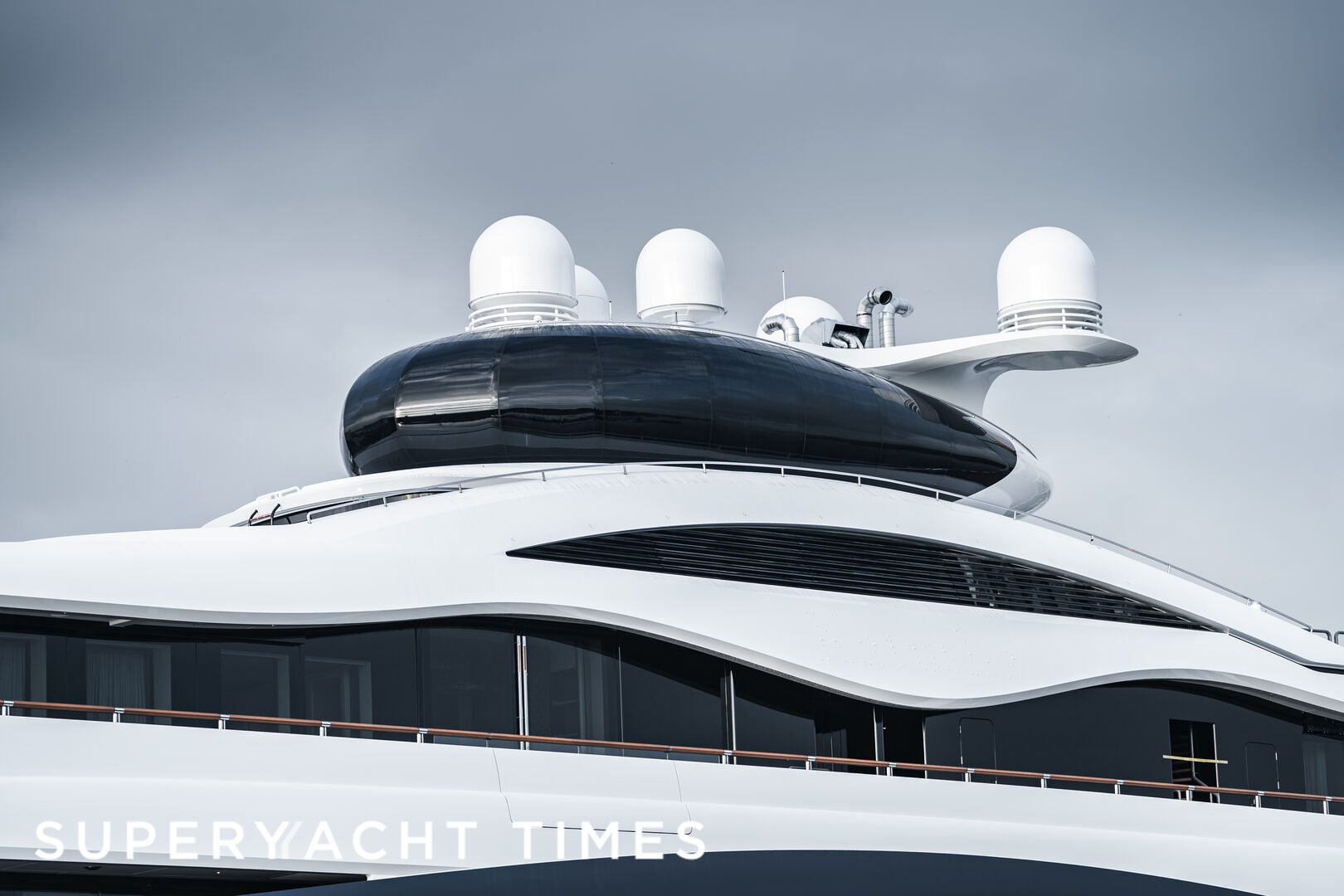 118m Feadship 1010 launched