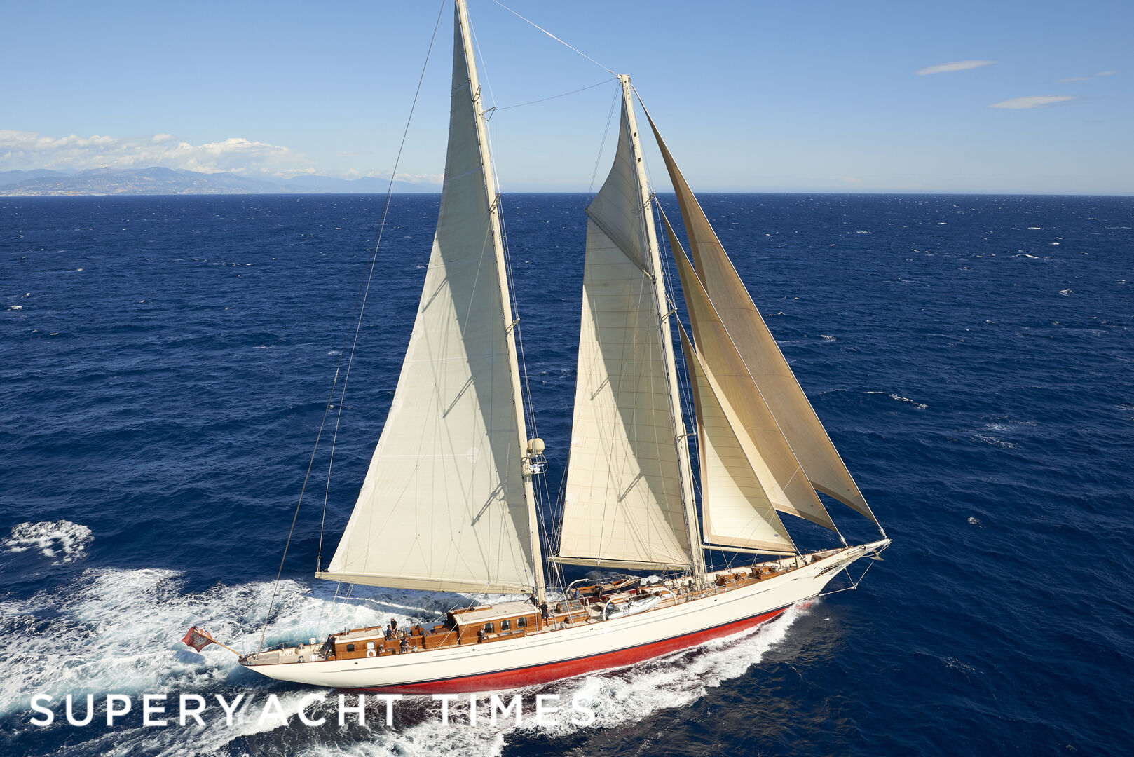 Exceptional Dutch sailing yachts for sale