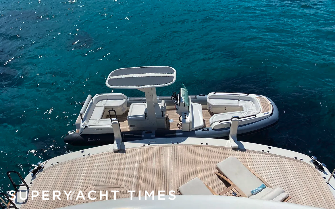 50m Heesen superyacht Sibelle sold