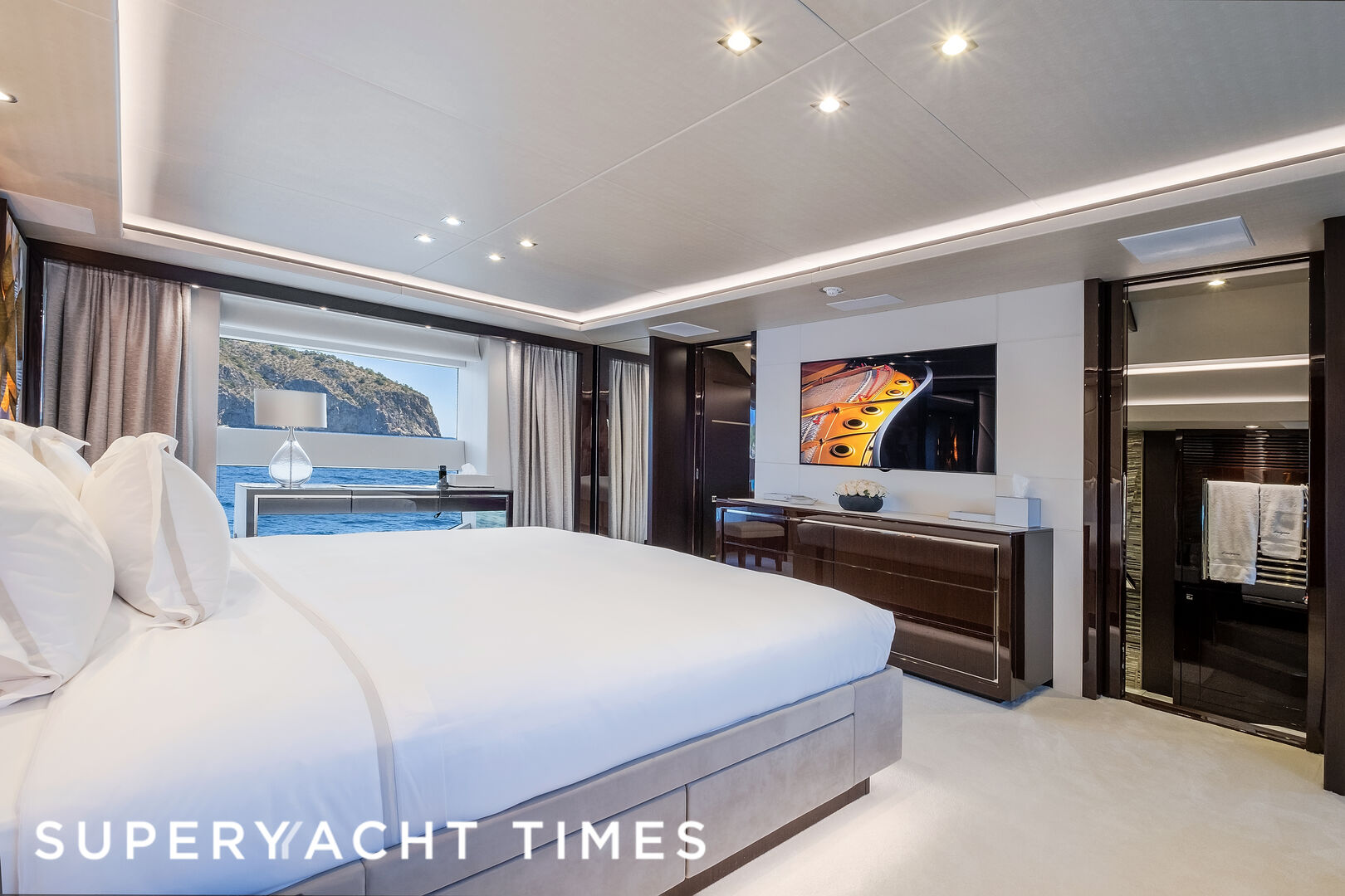 Sunseeker 35m motor yacht Enigma for sale