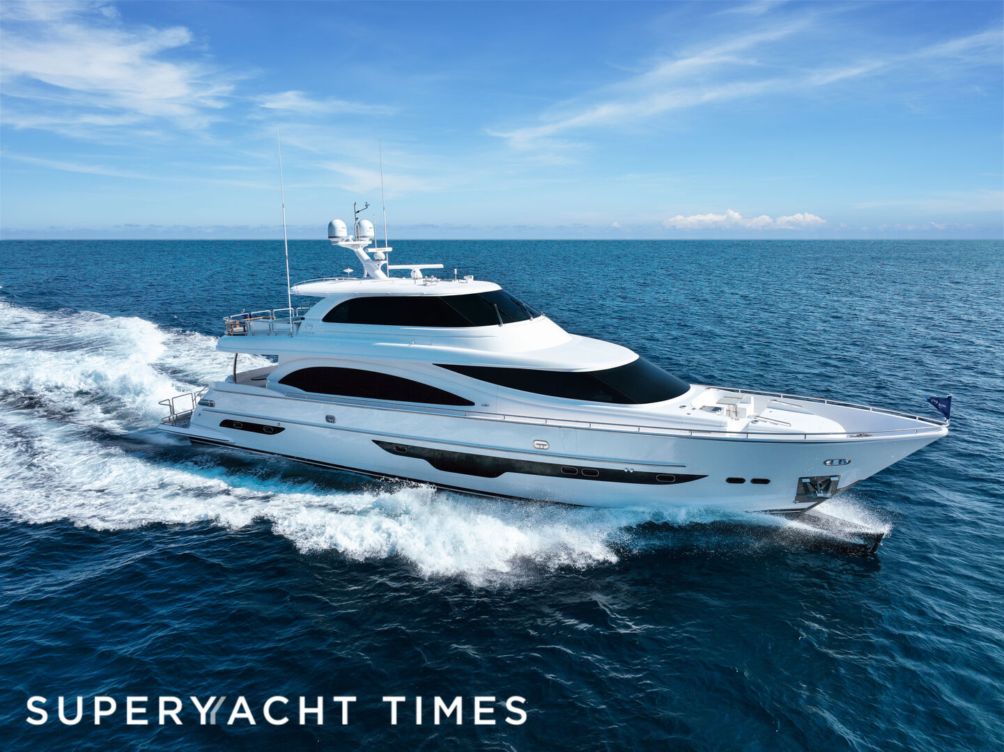 Horizon Yachts’ first-ever 29m E90 motor yacht delivered and named Lazy ...