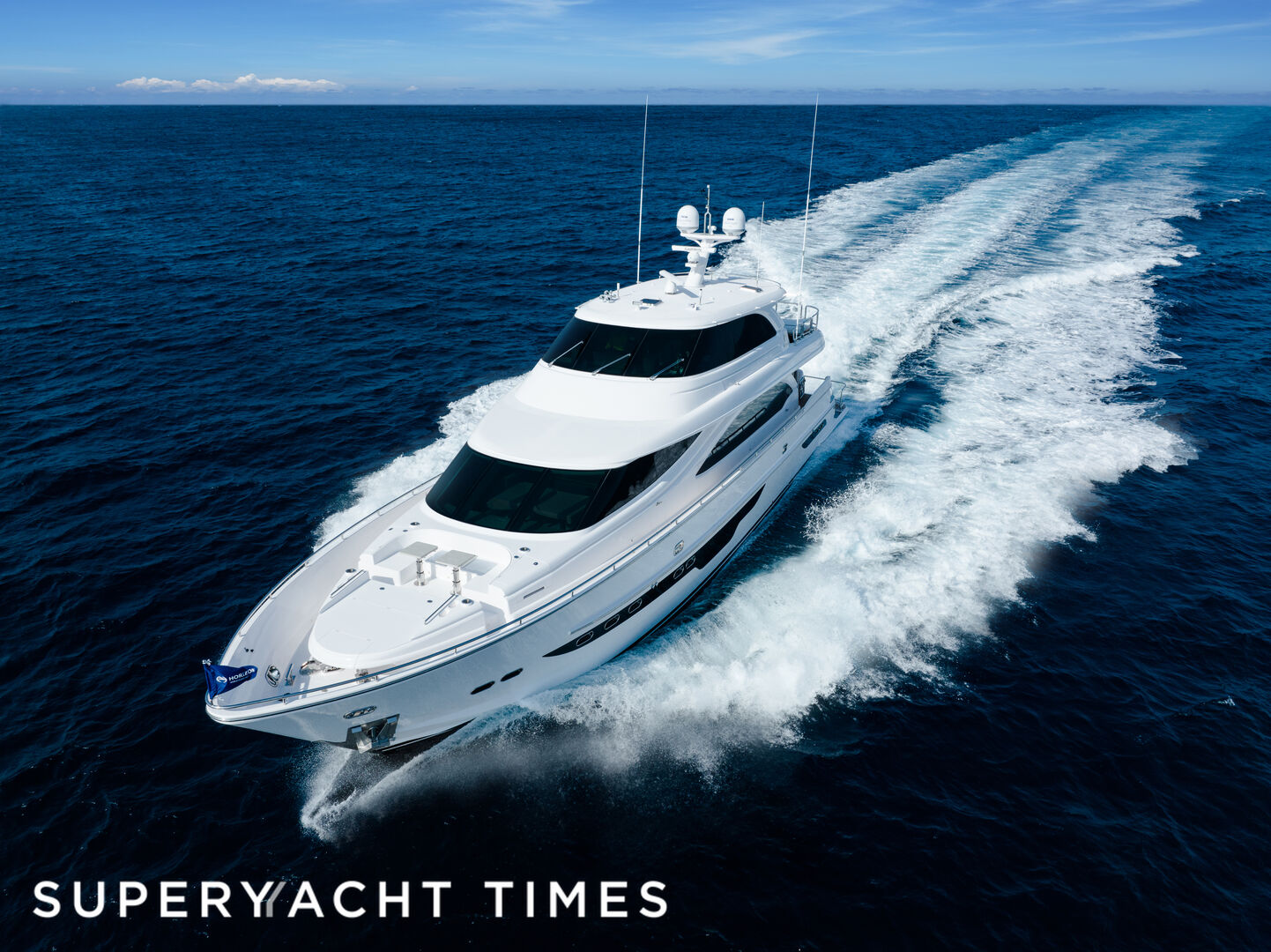 Horizon Yachts’ first-ever 29m E90 motor yacht delivered and named Lazy ...