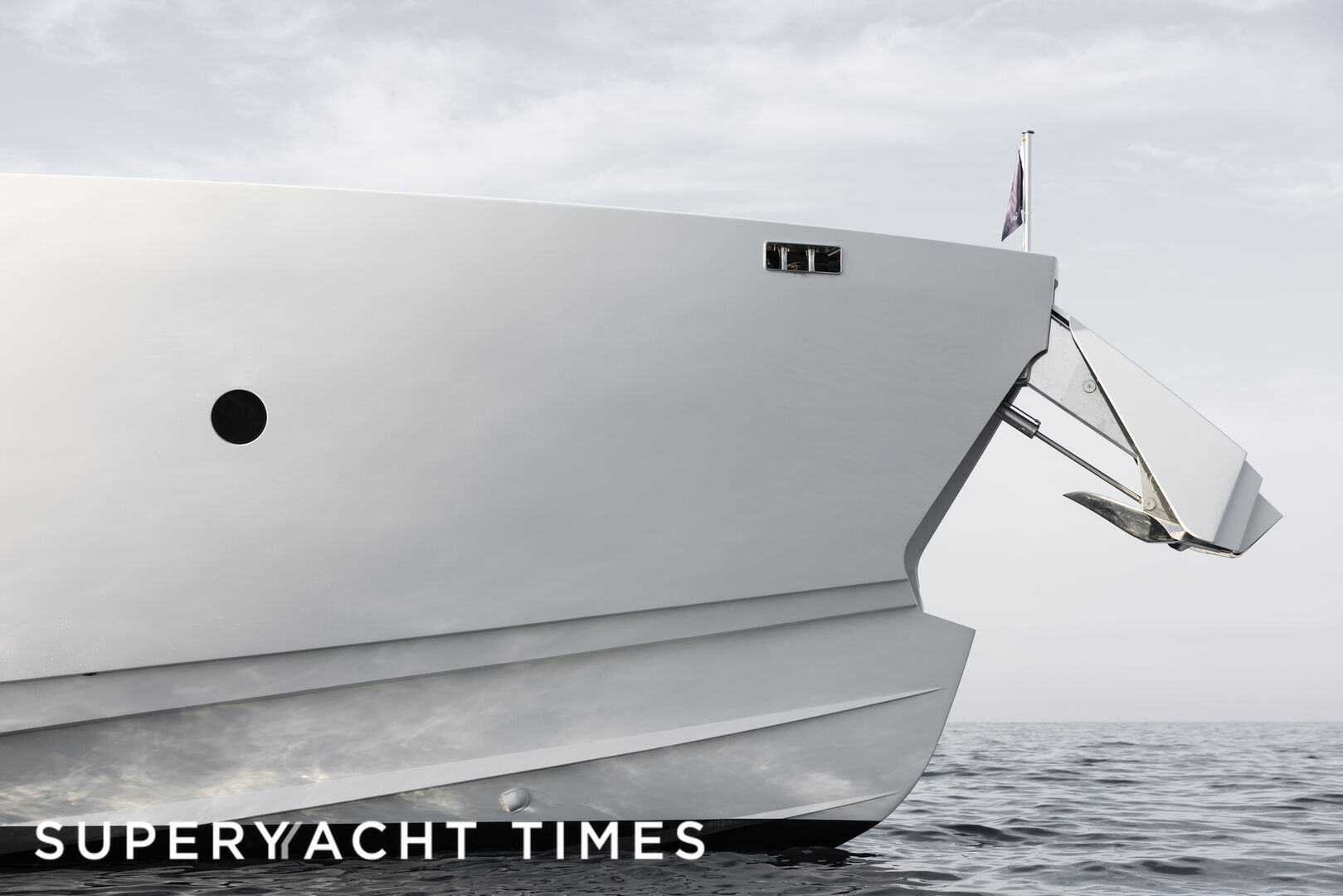 First look onboard Sanlorenzo’s pioneering coupé, the 33m SP110