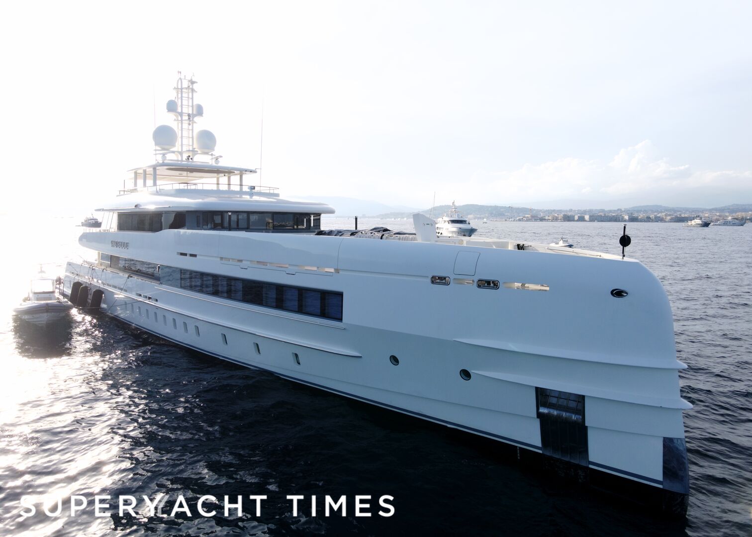 Superyacht Sibelle in the South of France