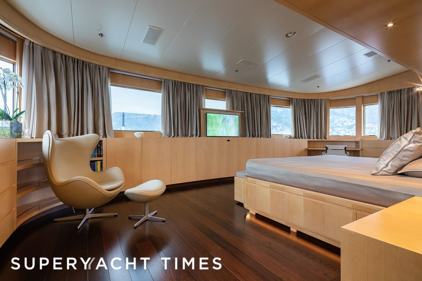 62m Codecasa superyacht Moneikos sold