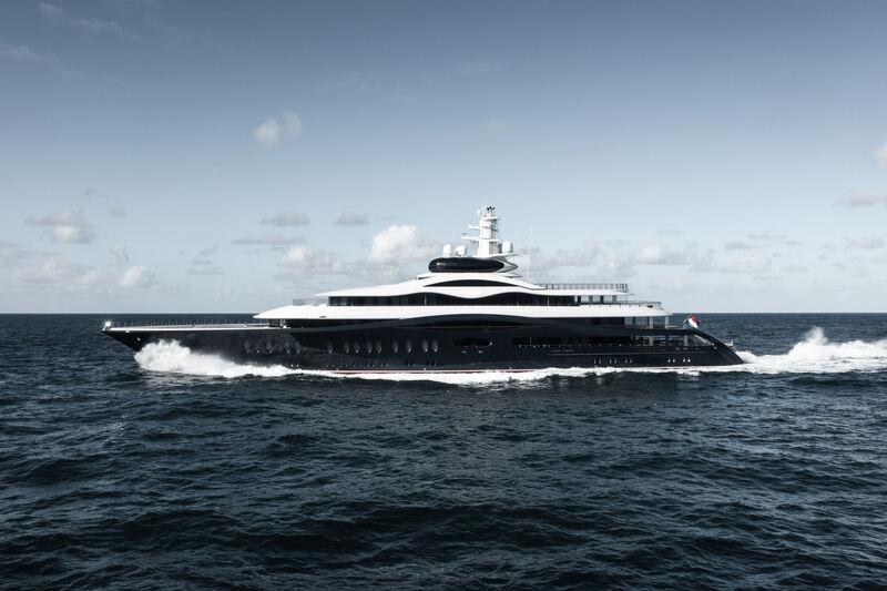 Yachts, with Designs by Espen Øino International | Luxury Yachts ...