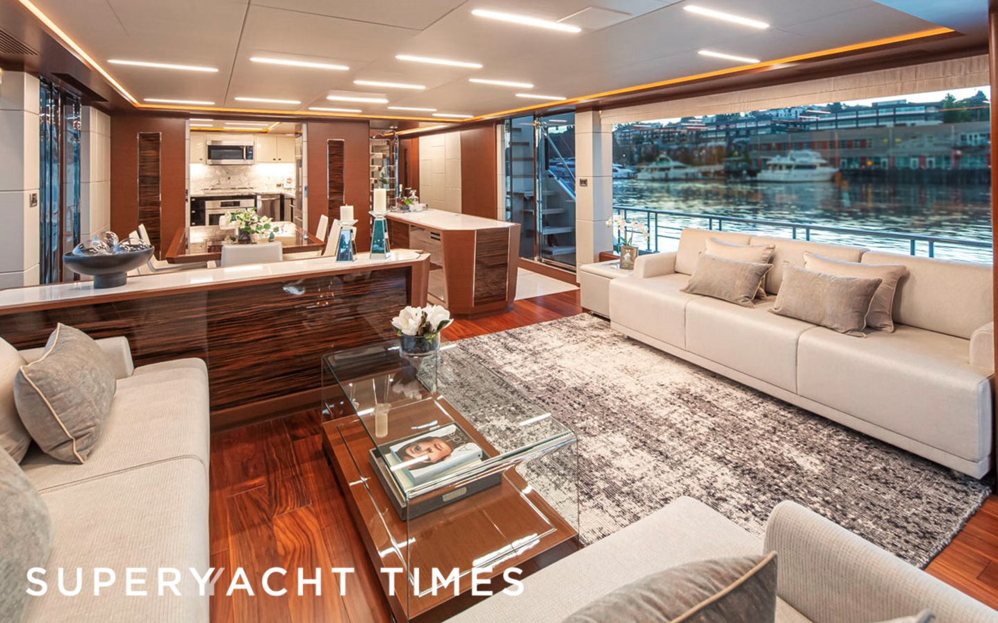 27m Ocean Alexander motor yacht Viva sold and renamed TLC