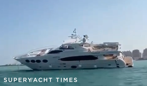 33m Gulf Craft motor yacht Lusail Queen runs aground in Doha, Qatar