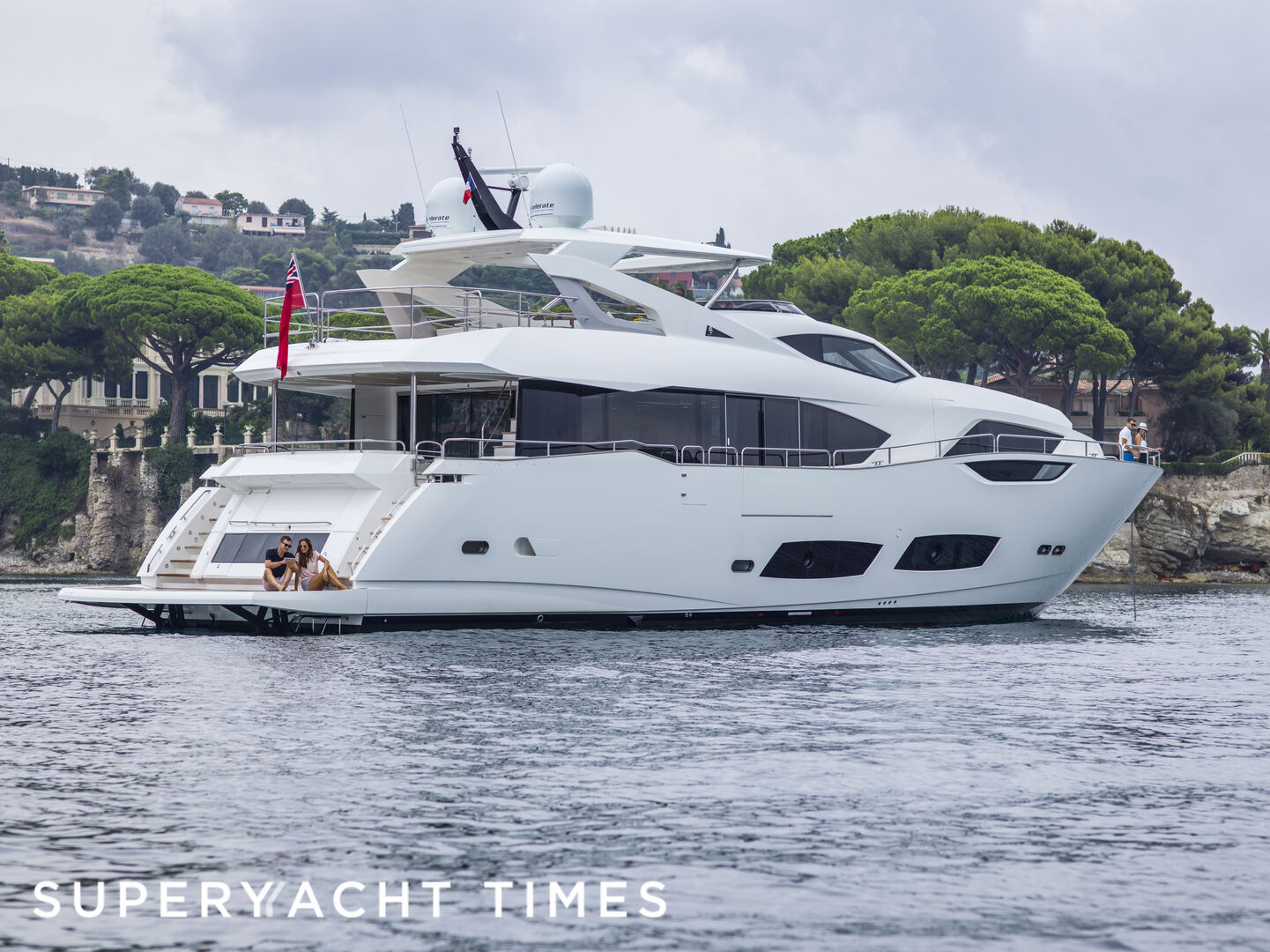 28m bespoke Sunseeker 95 yacht launched