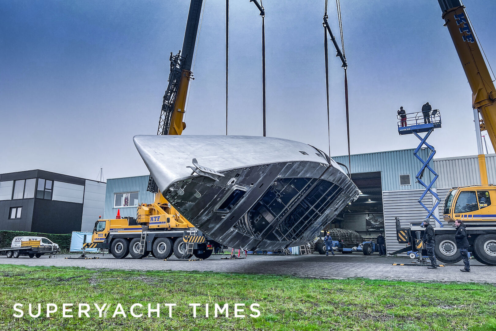 KM Yachtbuilders turns hull of the second Pelagic 77 sailing yacht