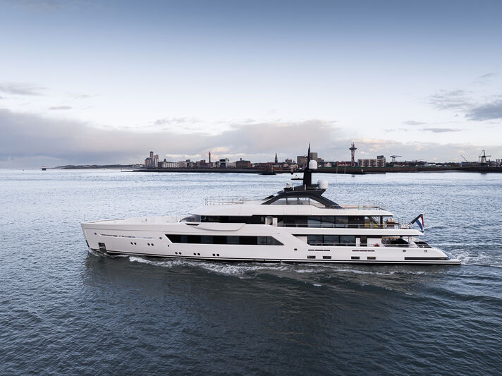 Yachts, with Designs by Espen Øino International | Luxury Yachts ...