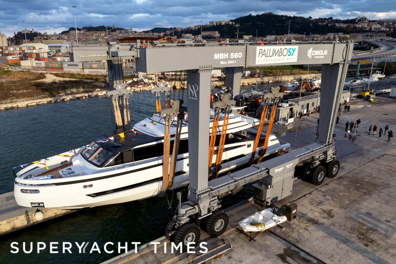 Second 30m Extra X99 Fast motor yacht launched and named Mini K2