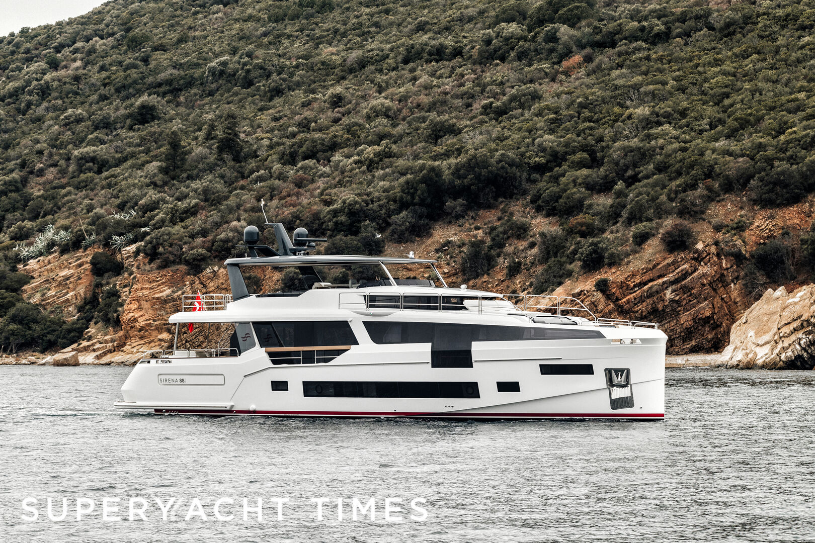 Sirena launches 100th yacht with eighth Sirena 88