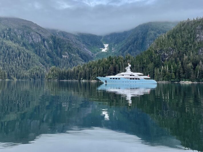 Superyacht Awatea in Alaska