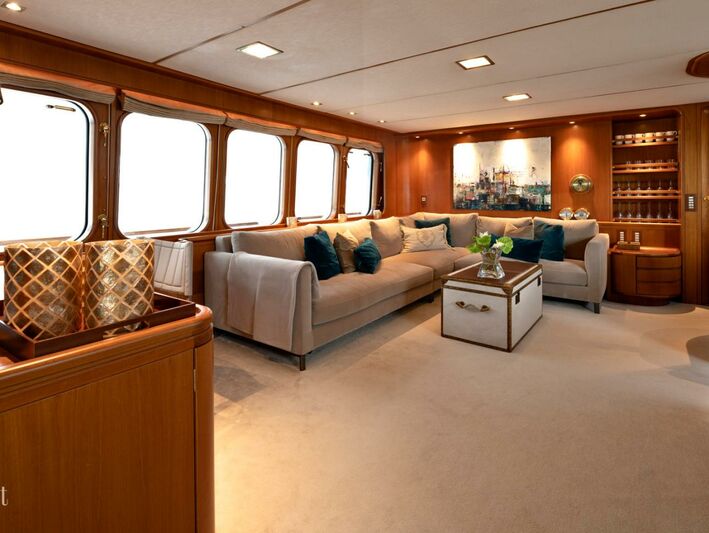 Midnight Saga XII | Superyacht Times