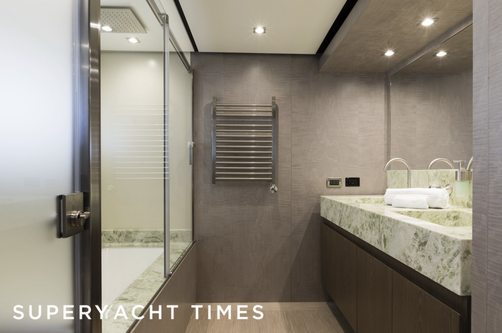 Lightning-fast 31m CCN motor yacht Francesca for sale