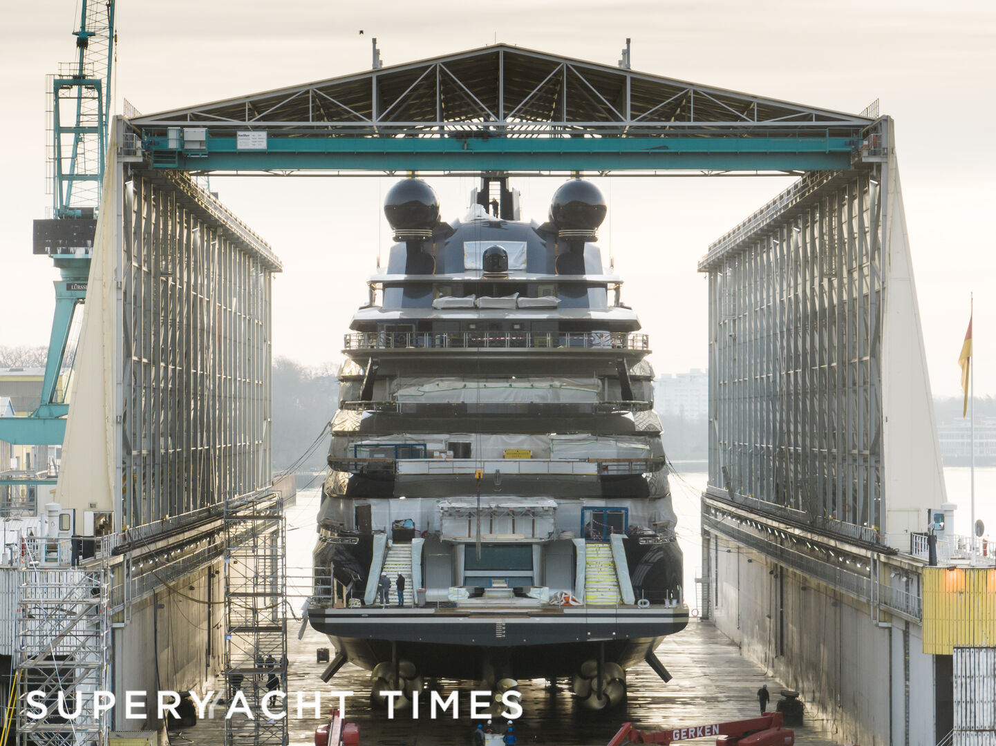 Video: 145m secretive Lürssen superyacht Luminance launched