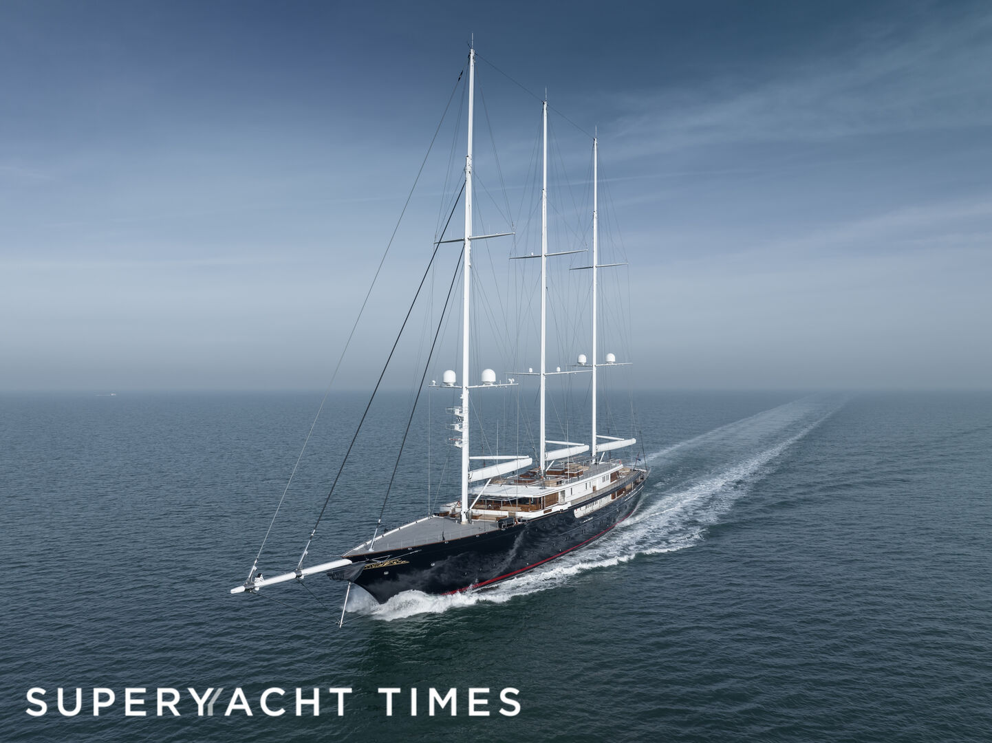 Video: 127m Oceanco Y721 superyacht Koru on sea trials