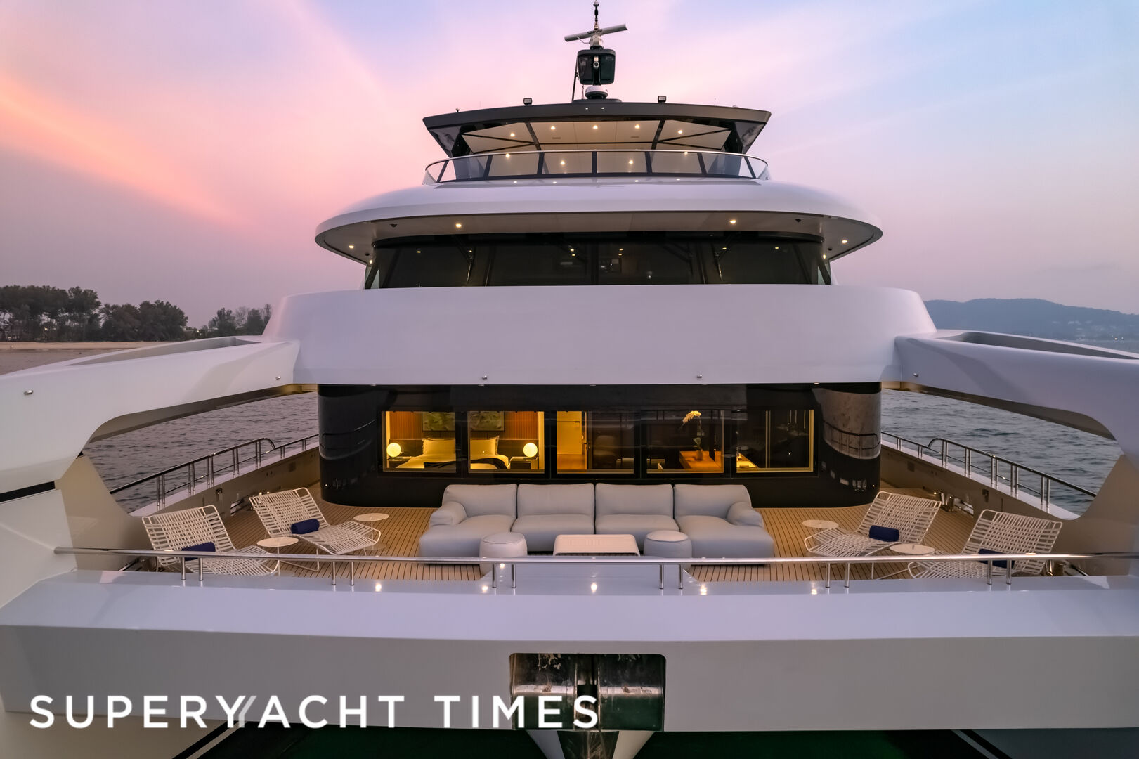 35m motor yacht SilverYachts SpaceCat enters the market
