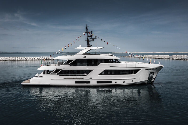 Stellamar | Superyacht Times