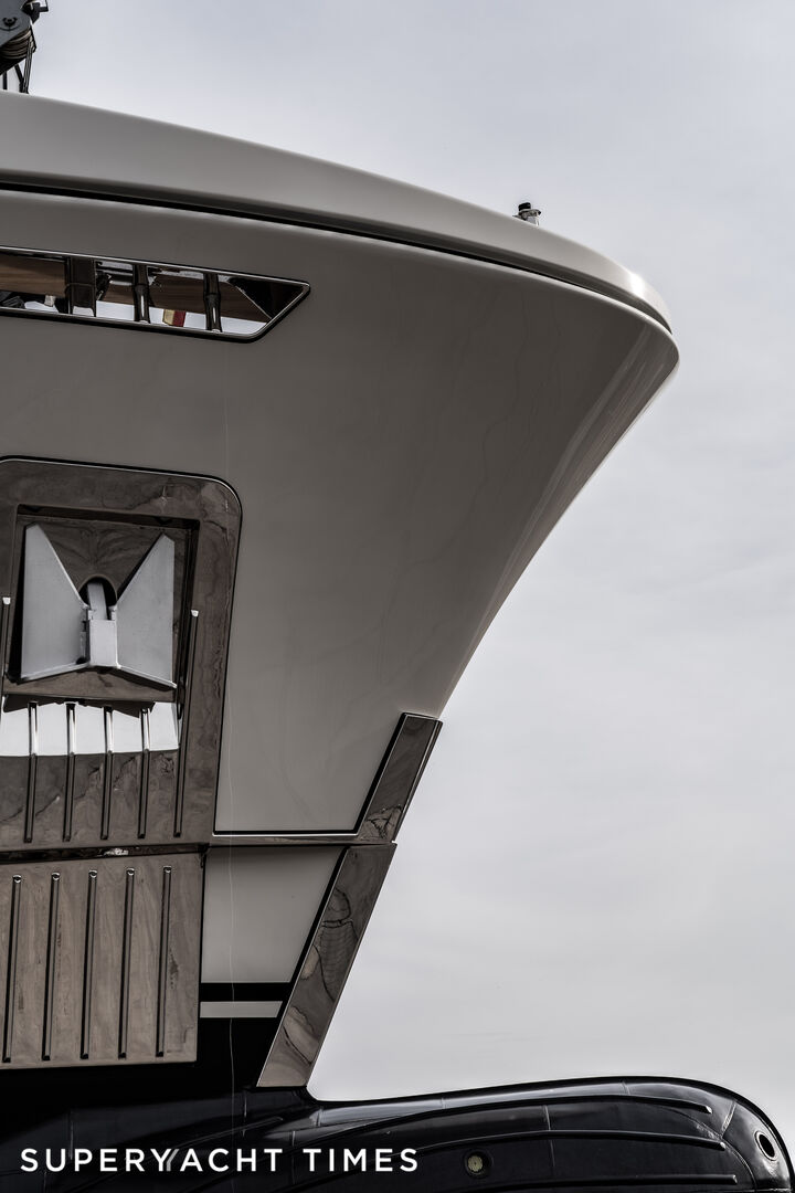 Stellamar: CdM launches first 35m RJ 115 explorer yacht