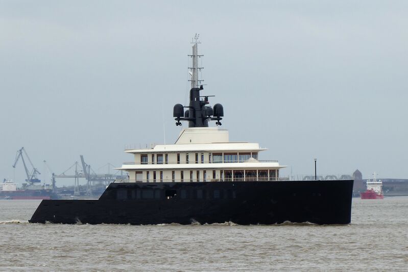 Liva O Yacht | 118m Abeking & Rasmussen | Superyacht Times