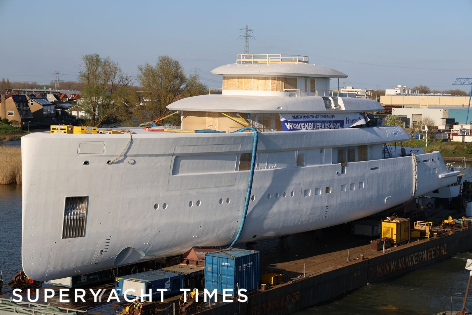 New 60m superyacht Feadship 713 on route to Aalsmeer facility for ...