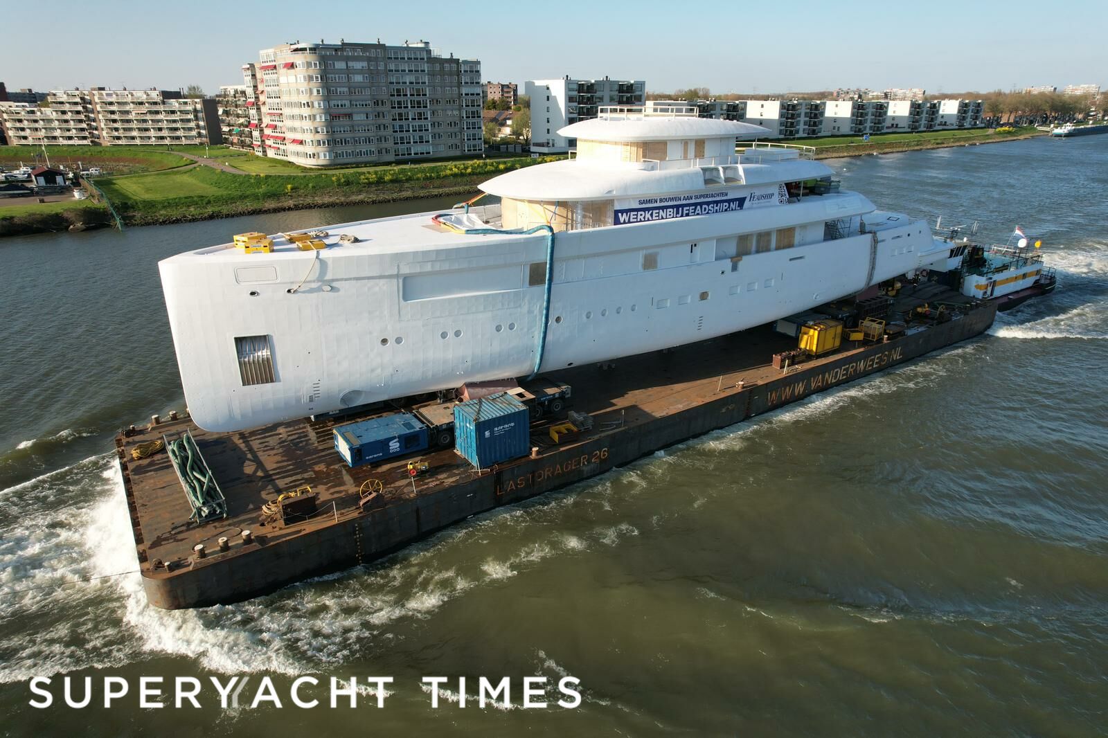 New 60m superyacht Feadship 713 on route to Aalsmeer facility for ...