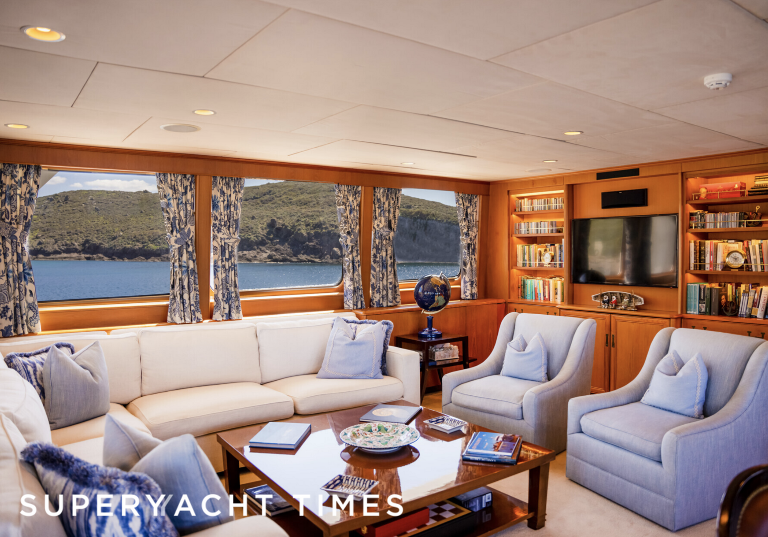 47m Puglia superyacht Sea Falcon II sold