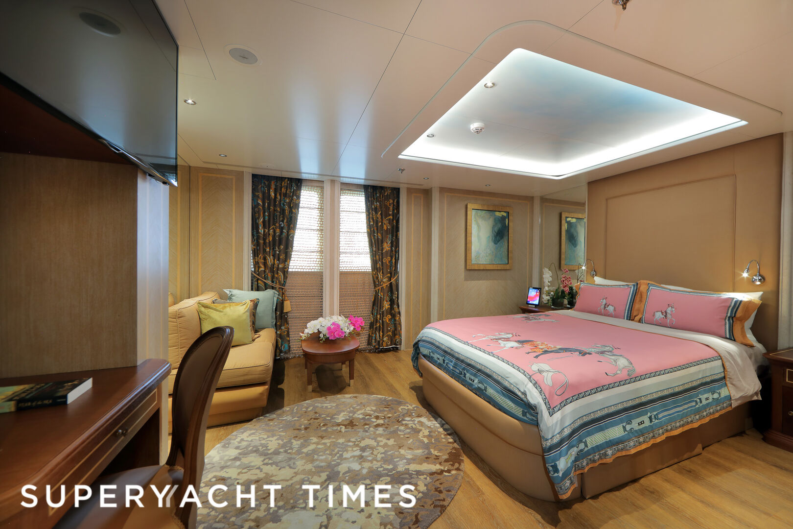 91m Neorion superyacht Moonlight II for sale