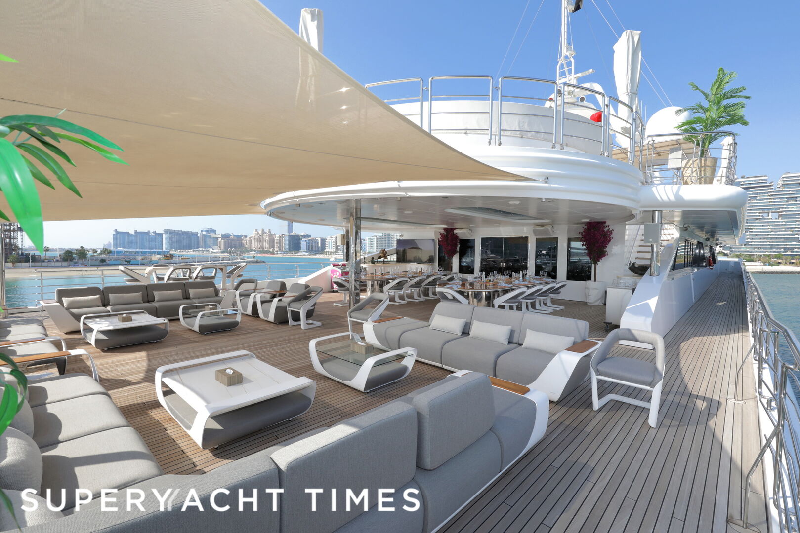 91m Neorion superyacht Moonlight II for sale