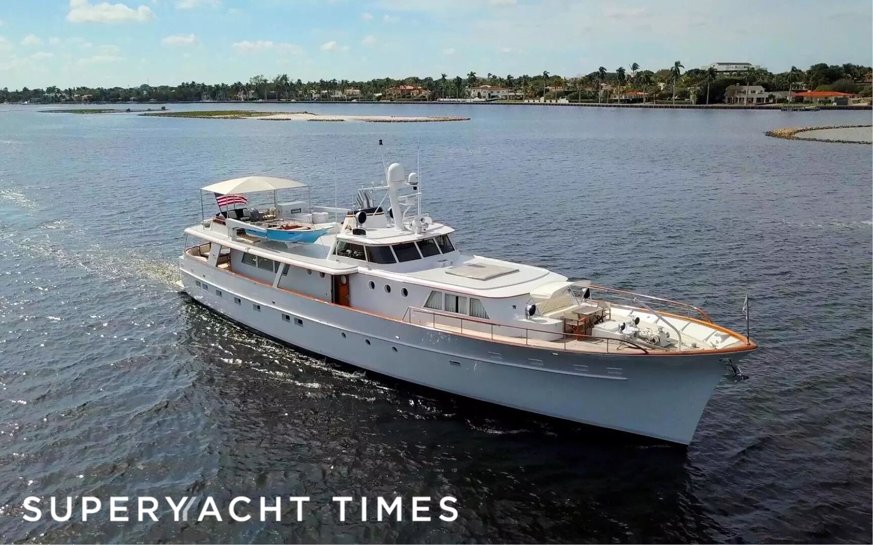 30m mid-century modern Burger yacht Sovereign joins the market