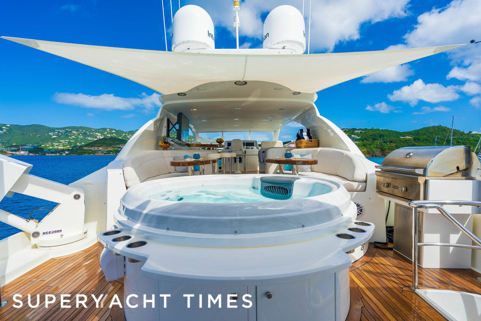 35m Lazzara LMY 116 motor yacht QTR sold