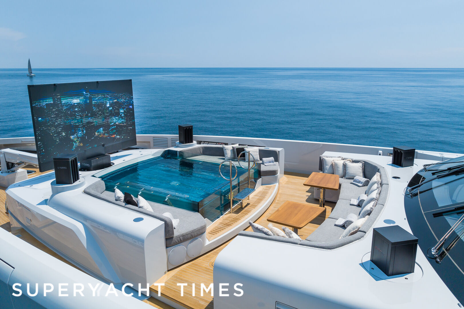 10 radical superyacht swimming pool designs