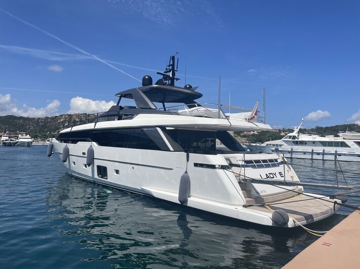 Lady E II | Superyacht Times