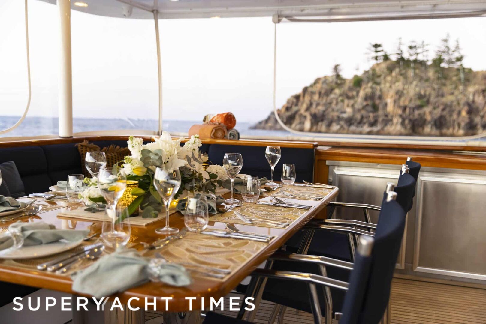 35m Lloyds Ships motor yacht Phoenix One sold