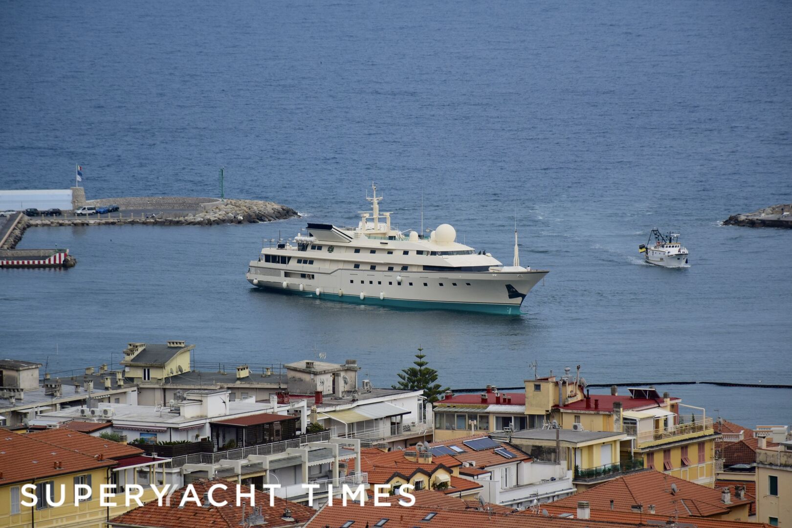 Benetti superyacht Kingdom 5KR in Sanremo