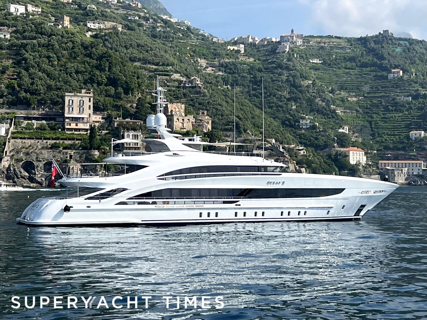 Heesen superyacht Ocean Z in Amalfi