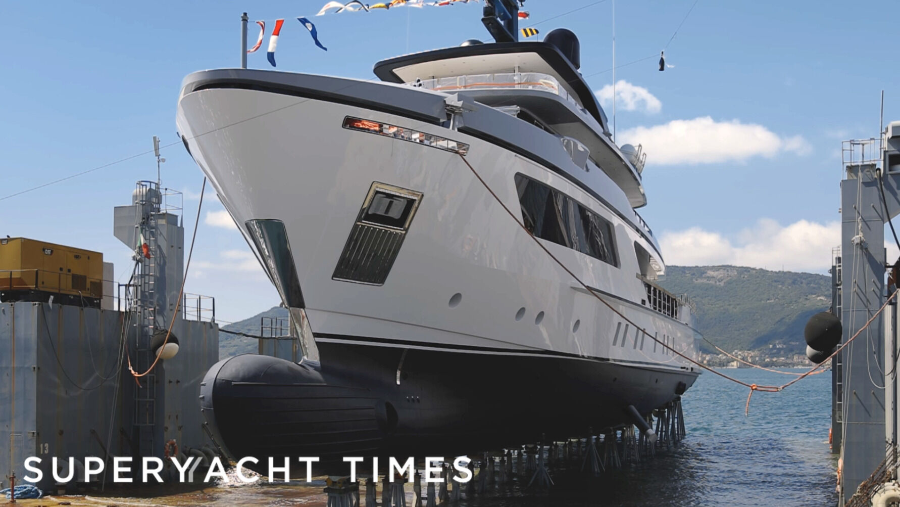 47m Sanlorenzo explorer yacht Para Bellum launched in Italy