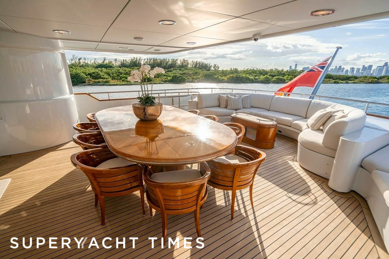Onboard Intermarine’s 48m superyacht Princess Anna for sale