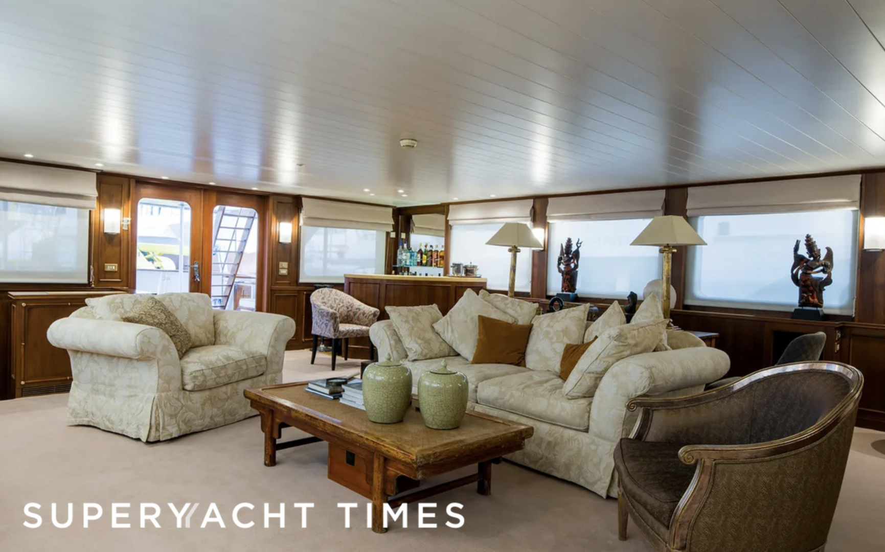 46m Feadship classic motor yacht Nostalgia for sale