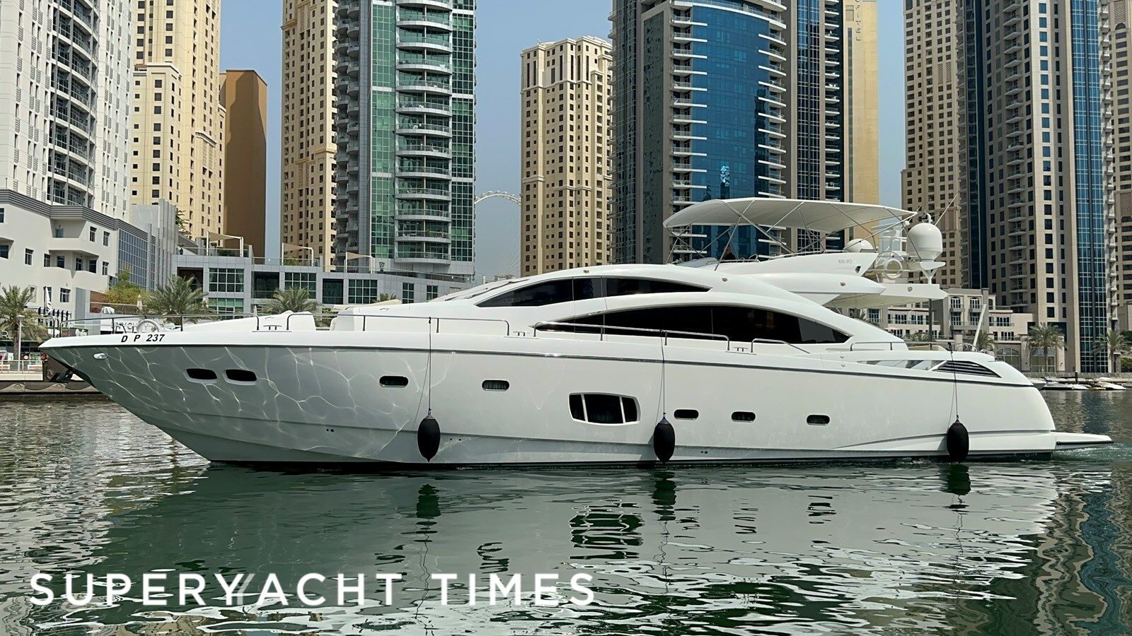 27m Sunseeker motor yacht Mania sold