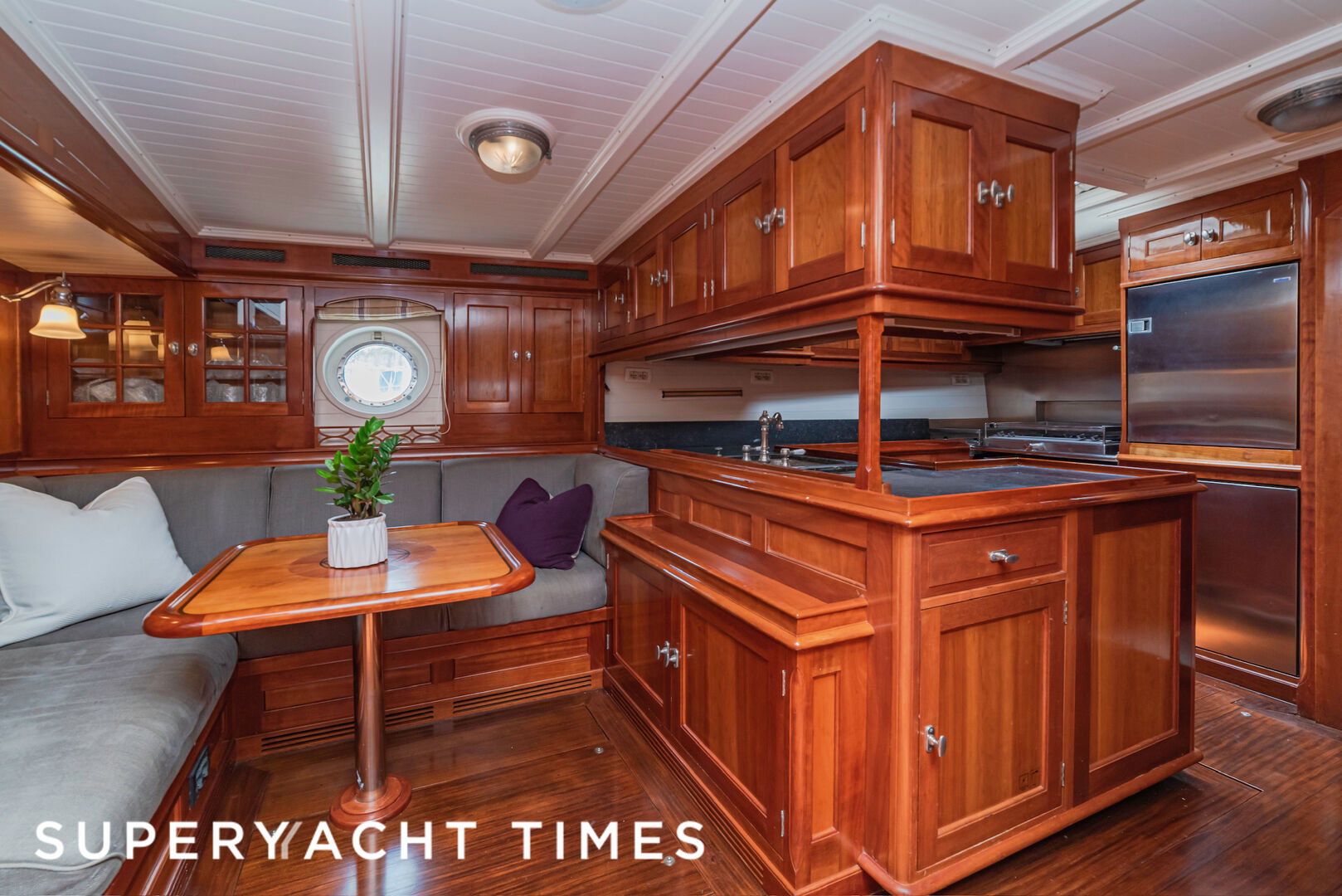 32m Holland Jachtbouw sailing yacht Nyima sold