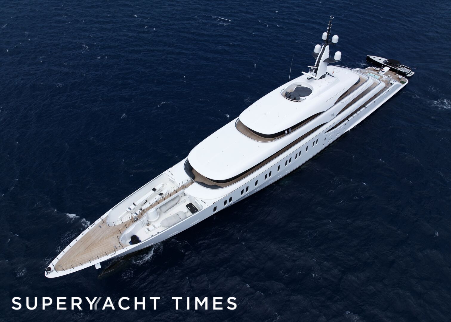 100m+ superyachts spotted in the French Riviera