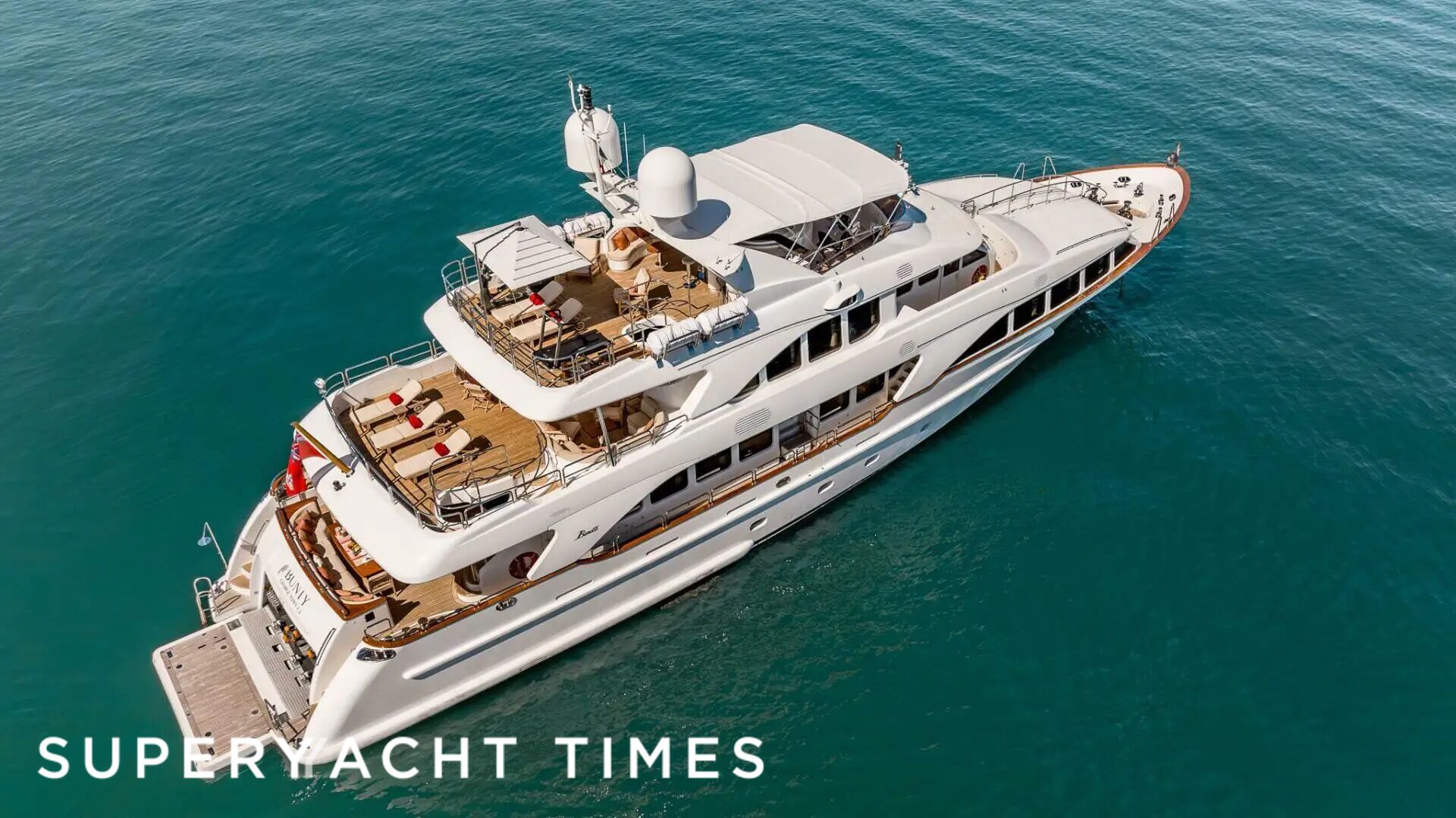 37m Benetti motor yacht Bunty for sale