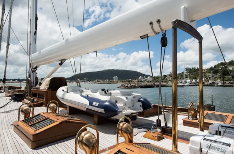 Dona Francisca Yacht Photos | Superyacht by Astillero Buquebus ...