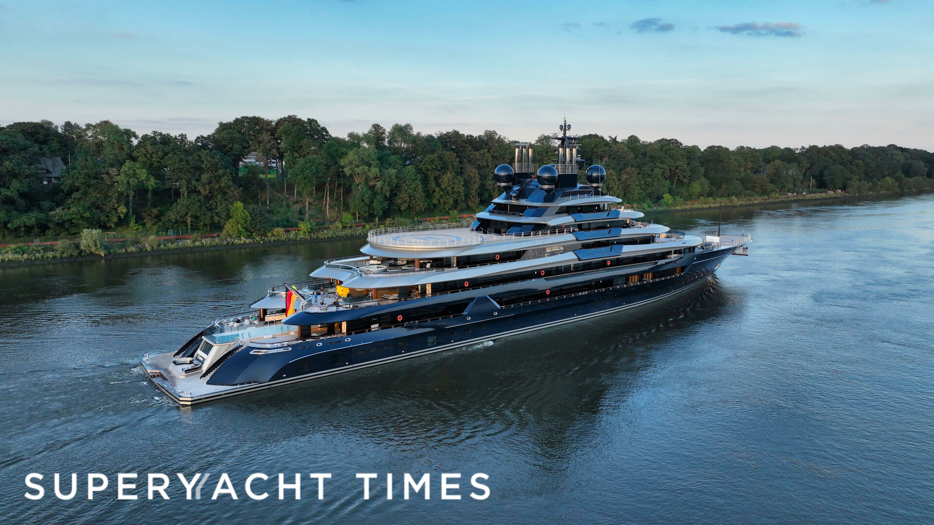 139m Lürssen superyacht Luminance on second sea trials in Germany