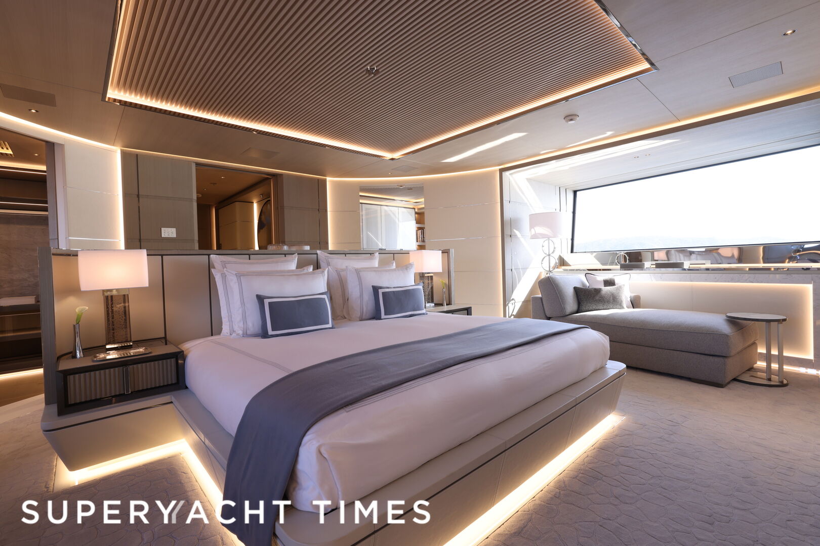 Onboard 66m fully custom Rossinavi superyacht Alchemy
