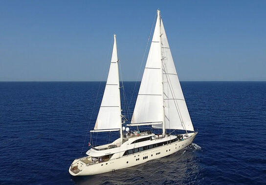 Sailing yachts for sale | SuperYacht Times